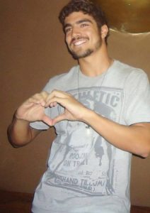 Caio Castro Pelado - Fotos vazadas do ator nu - Audiência da TV