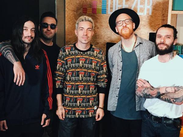 Banda NX Zero retorna aos palcos com nova turnê após 6 anos - Audiência ...